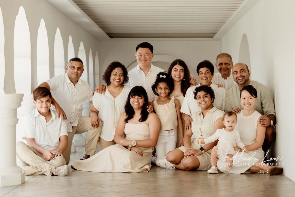 Extended Family Portraits - ThePhotograph.co